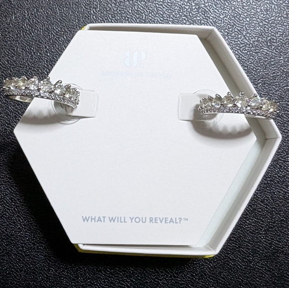 Bomb Party | Jewelry | Elegant Silver Hoop Earrings Rbp7864 Bomb Party ...